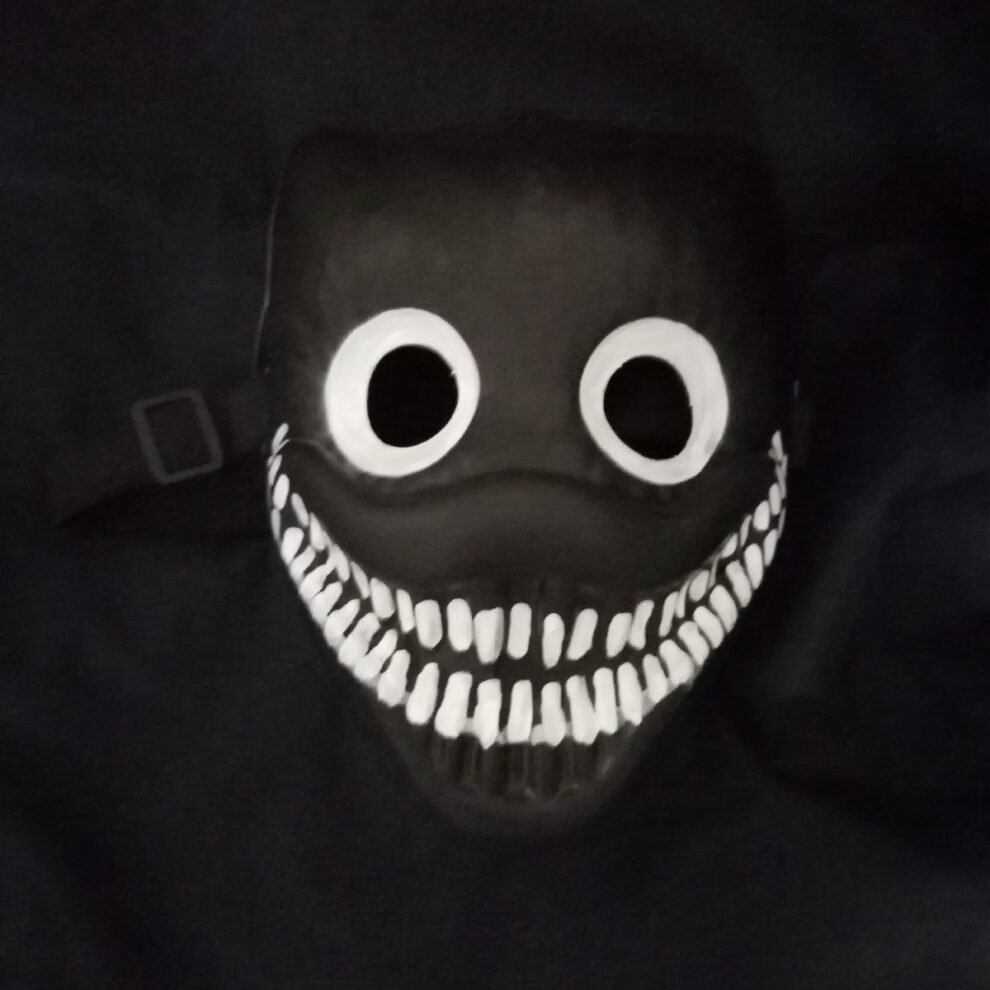 The Backrooms Smilers Mask the Smiler Costume Cosplay - SCP Foundation Shop
